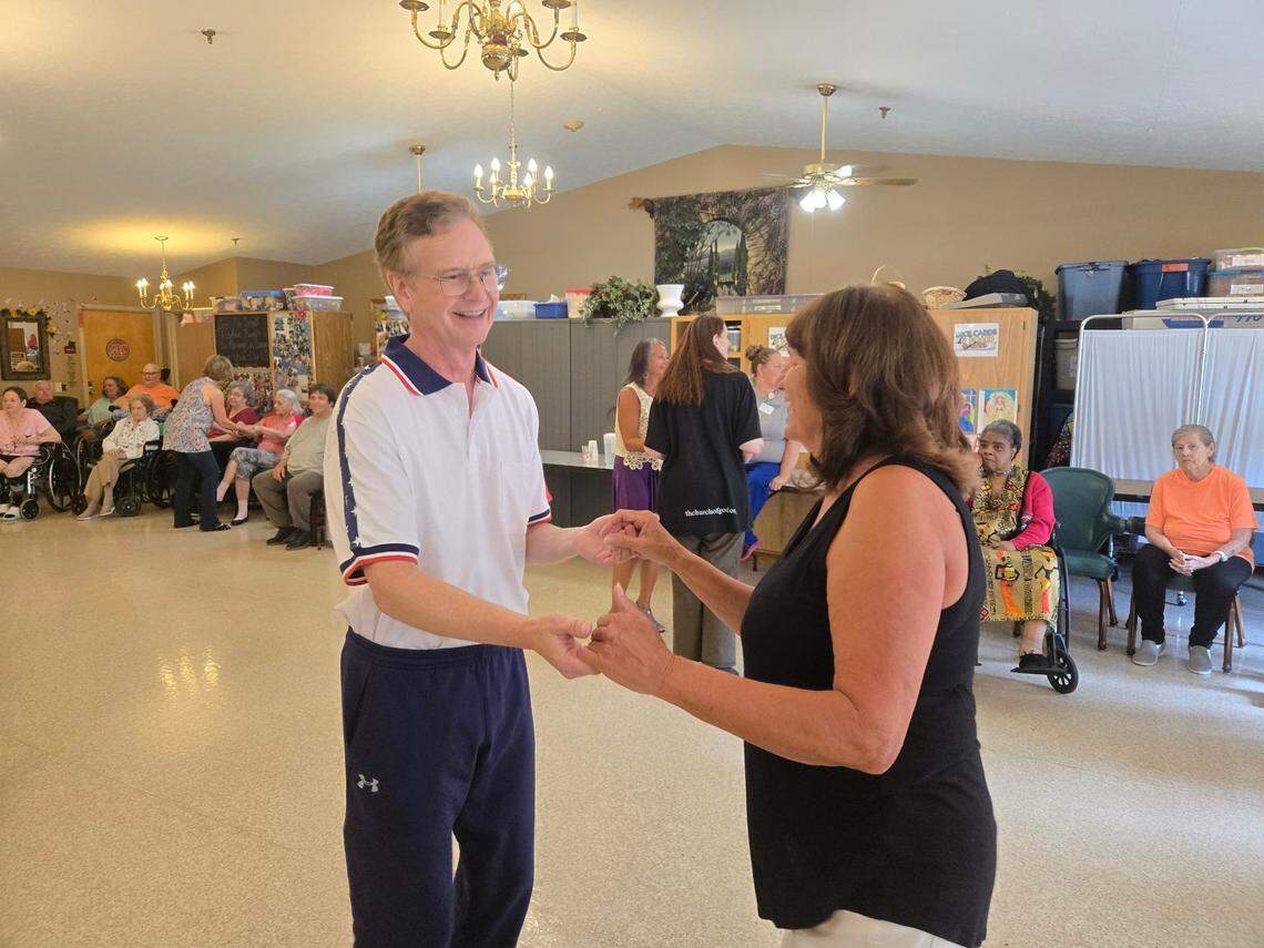 Ballroom dancing event hosted by USA Dance Youngstown | Mahoning Matters