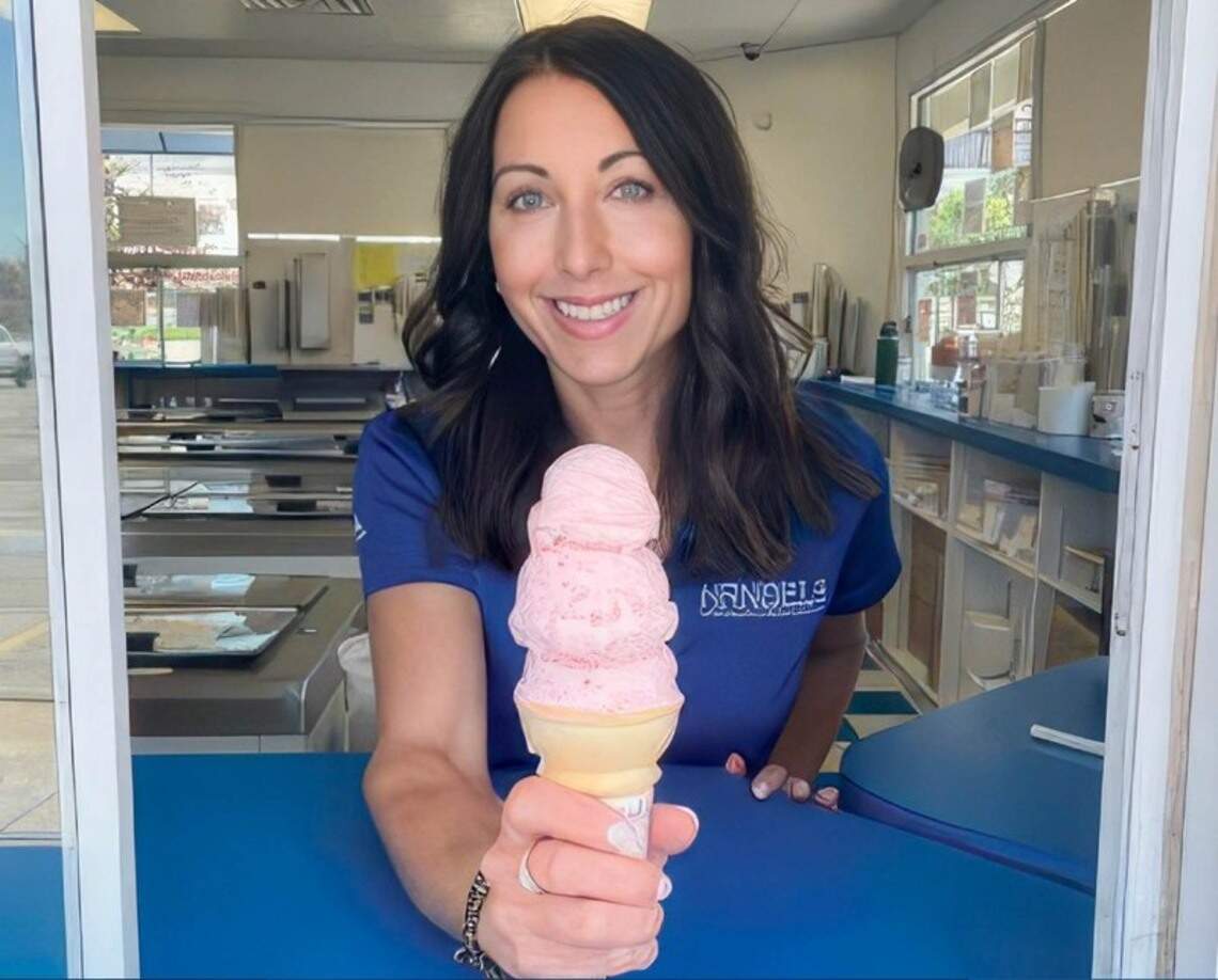 Small business award for Handel’s Ice Cream operator | Mahoning Matters