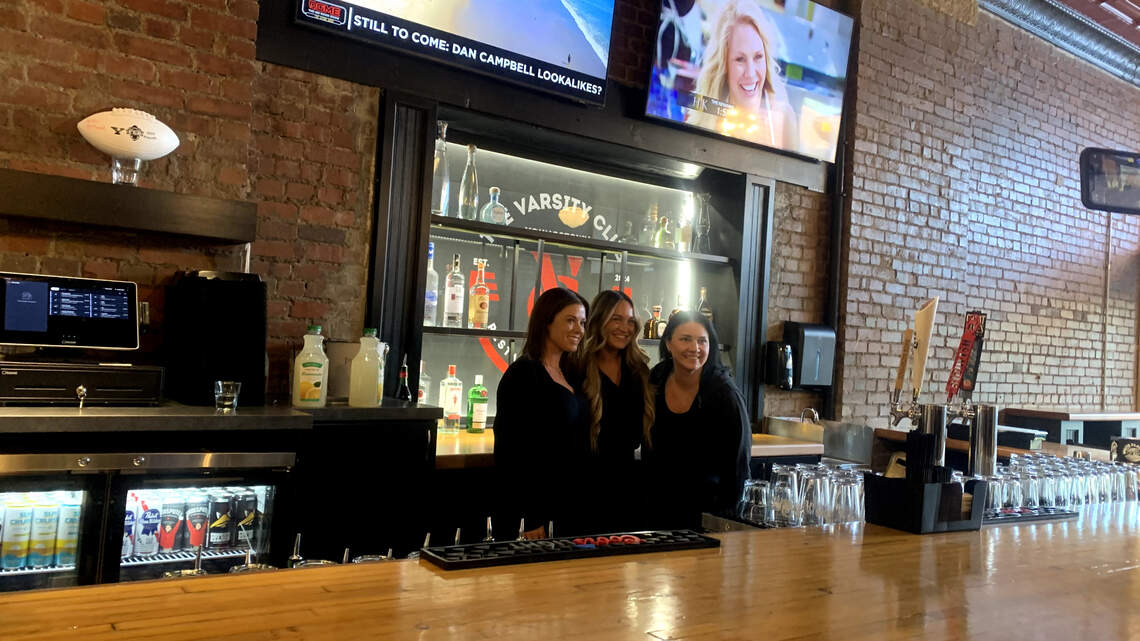 When is the Varsity Club bar opening in Youngstown? | Mahoning Matters